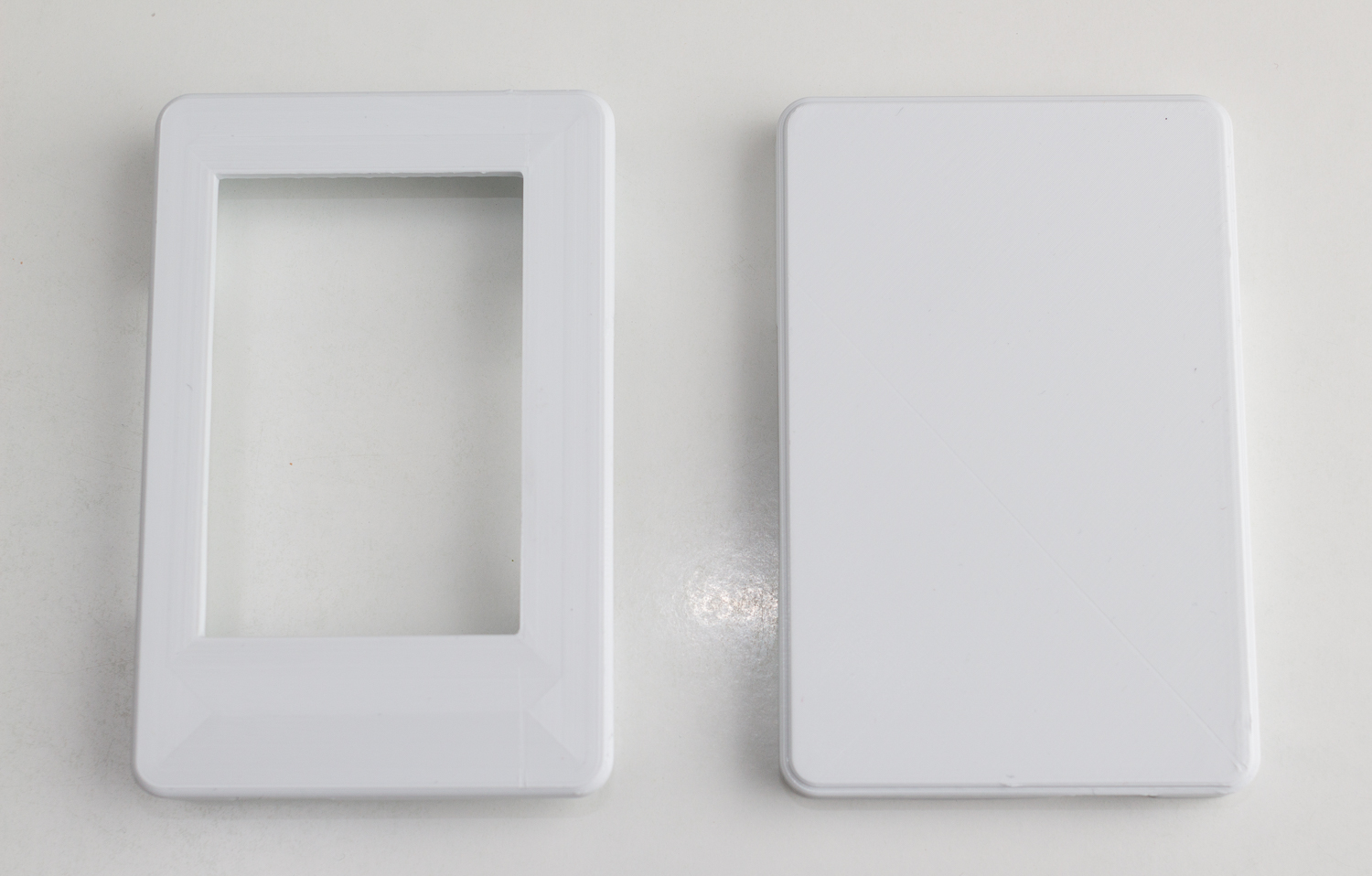 3D Printed ESP32 E‑Paper Case - jonhassall.com